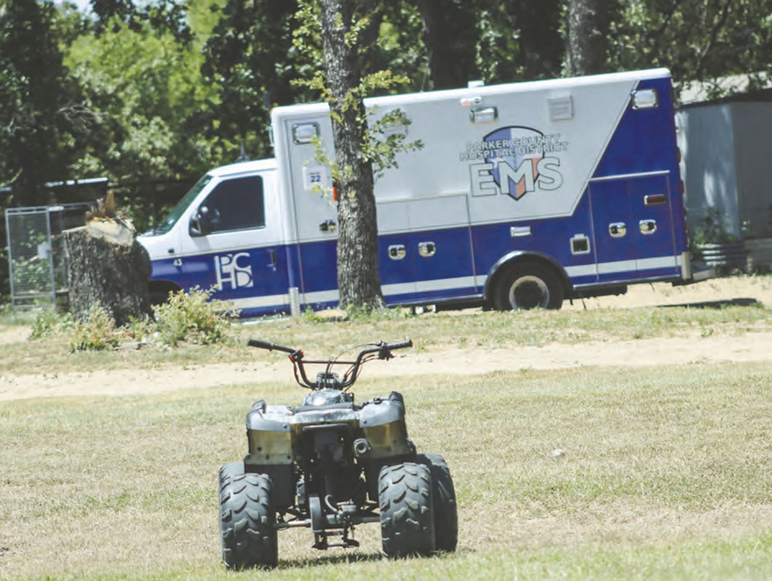 Only minor injuries in Oak Drive 4-wheeler accident